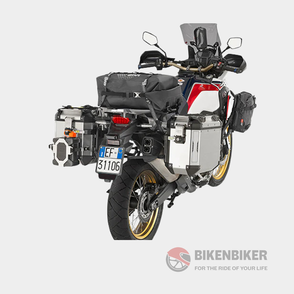 UT802 Waterproof Motorcycle Rucksack, 35 Litres - Givi – Bikenbiker